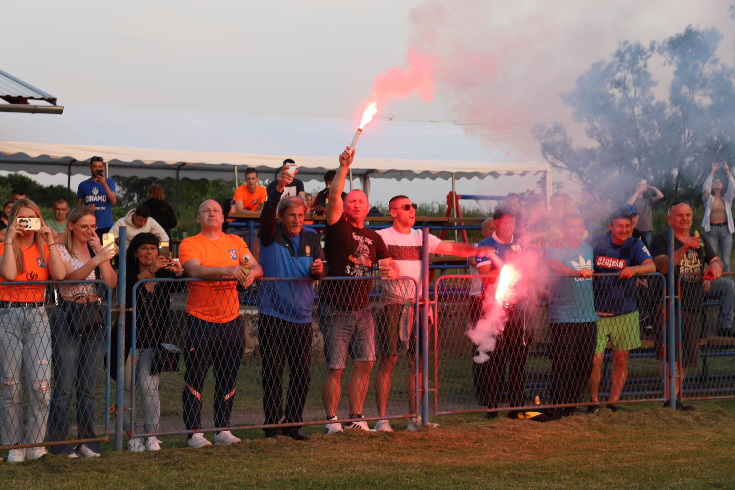 NK "Nacional" iz Starog Grabovca prvak 2. ŽNL NS Novska! Kreću u ...